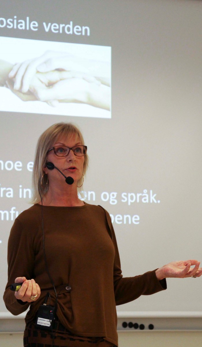 Høyskolens første kvinnelige professor